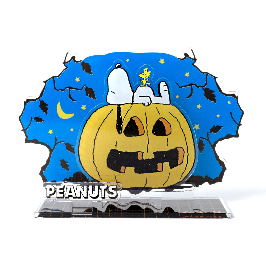 Snoopy Pumpkin Halloween Standee
